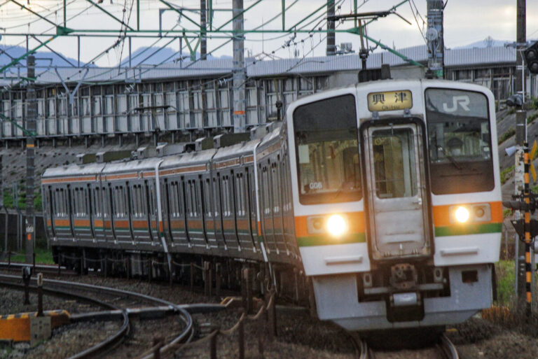 今年度が最後！315系に置き換えられる静岡211系を見ていく。 | FreedomTrain