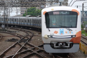 我が愛車！小田急5000形5055F「初代もころん号」を撮る！ | FreedomTrain