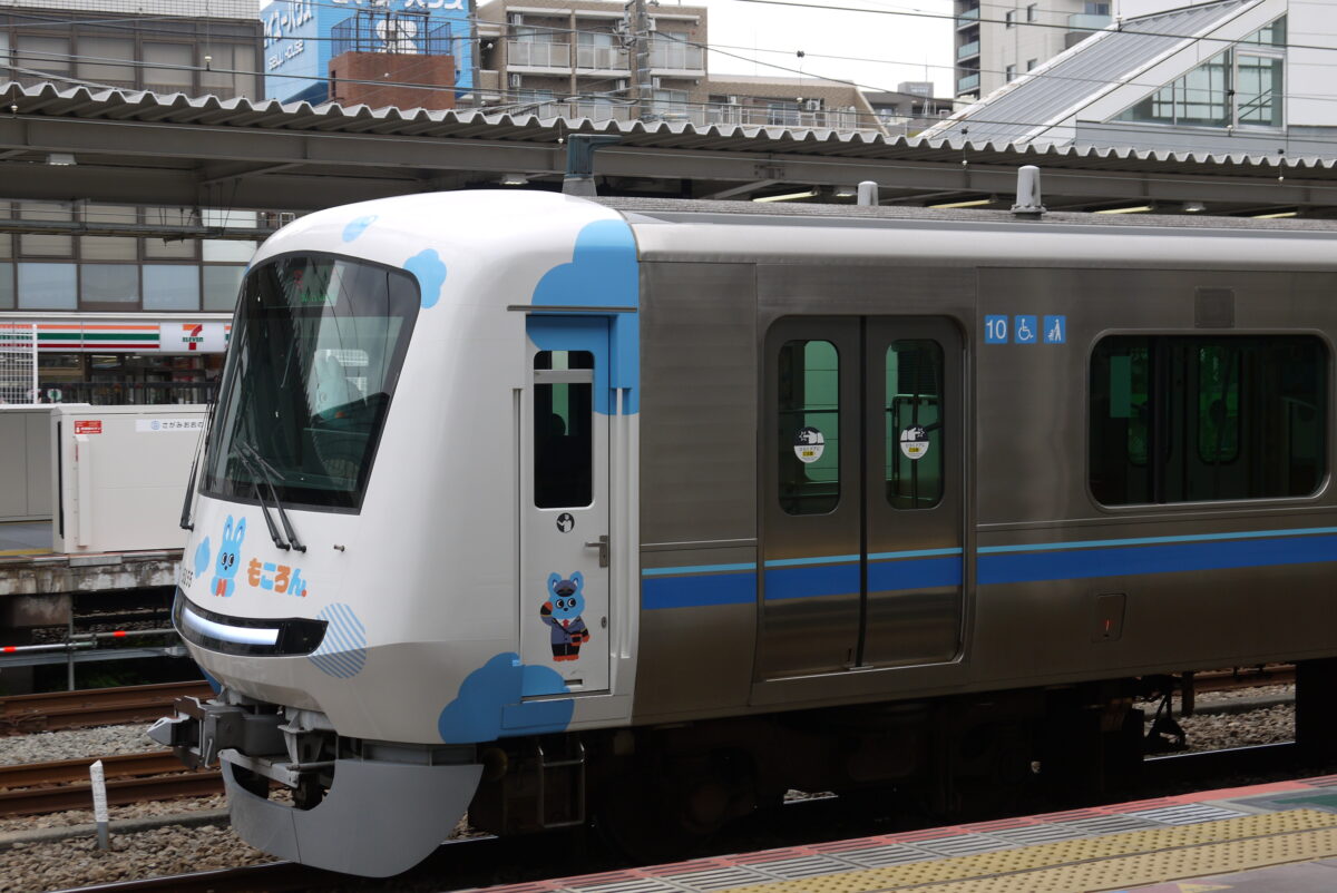 我が愛車！小田急5000形5055F「初代もころん号」を撮る！ | FreedomTrain