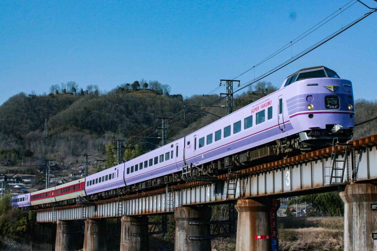 話題の製品をじっくりレビュー！プラレール381系やくも混色仕様！ | FreedomTrain