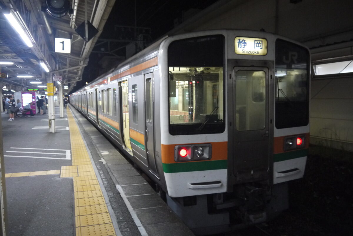 【まだ使うの?】山形線719系5000番台の今後を考察する | FreedomTrain